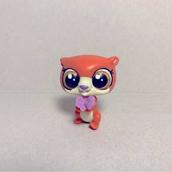 Littlest Pet Shop | Toys | Littlest Pet Shop Otter | Poshmark